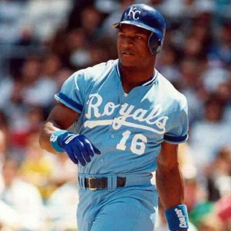 Sports Auctions - CharityStars