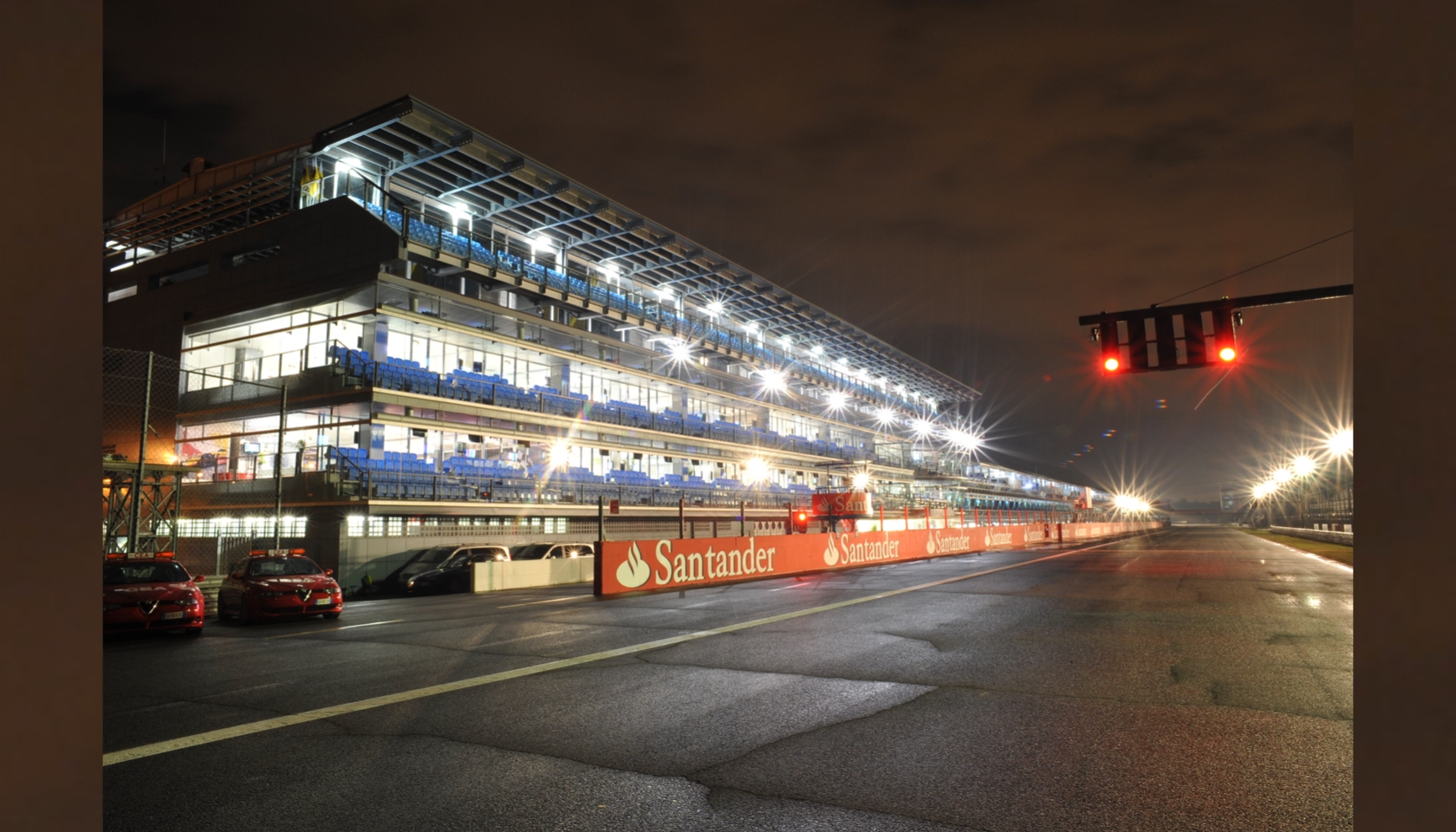Paddock Passes for Monza Circuit - TCR Europe Final - CharityStars