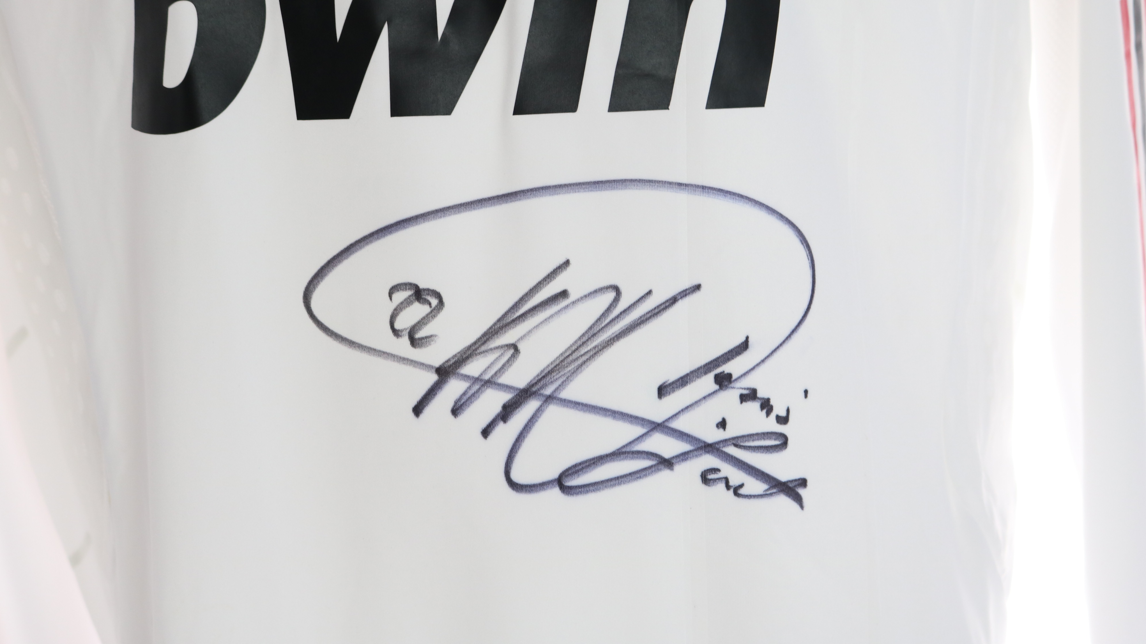 Kaka's AC Milan Signed Match Shirt, UEFA Cup 2008/09 - CharityStars
