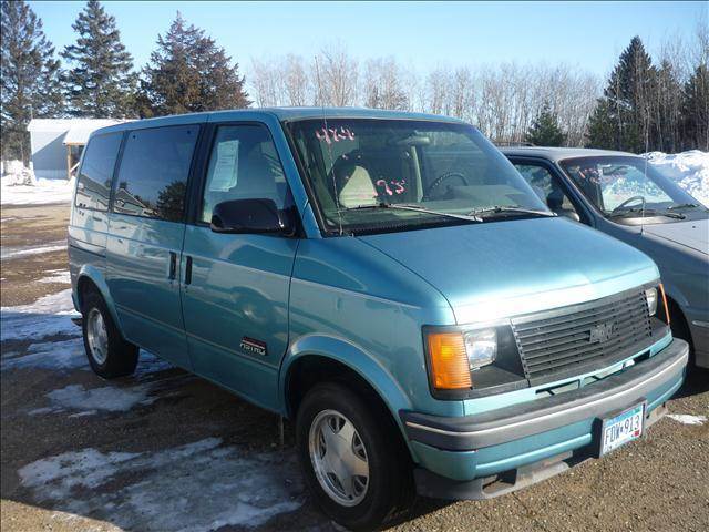 1994 Chevrolet Astro for sale in Little Falls, MN