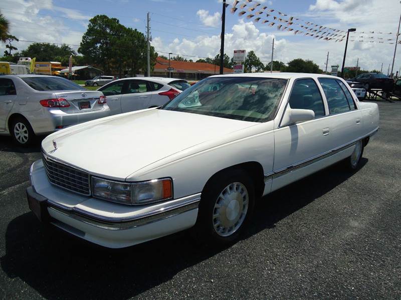 1996 Cadillac DeVille for sale in Englewood, FL