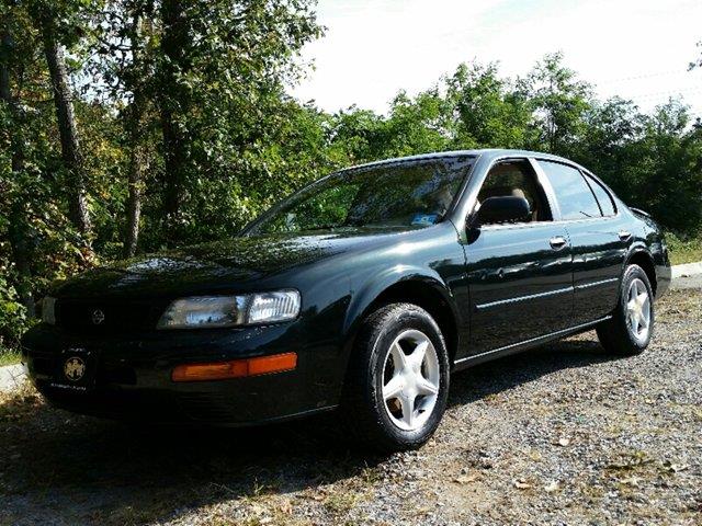 1996 Nissan Maxima for sale in Bayville, NJ
