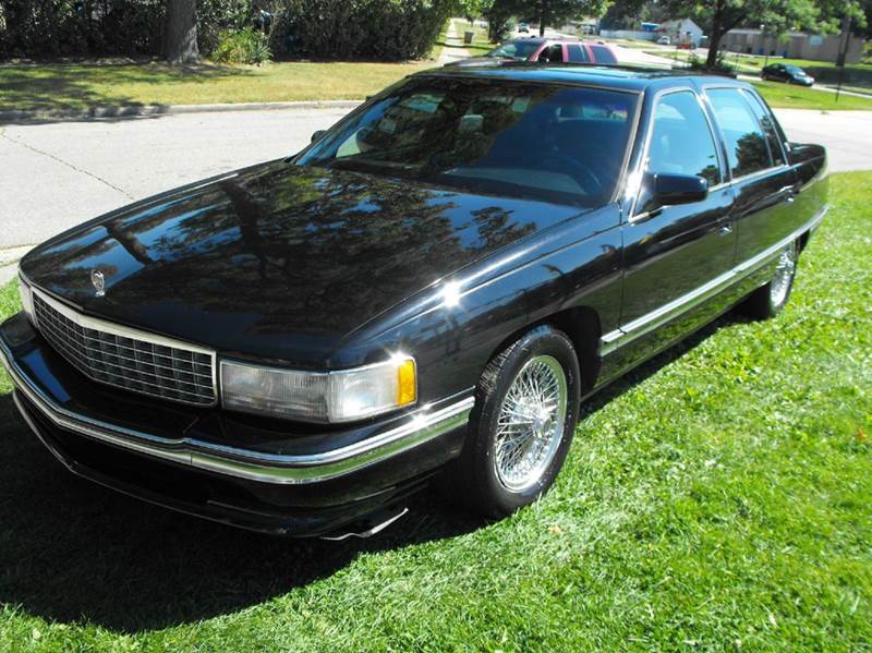 1996 Cadillac DeVille for sale in Pontiac, MI