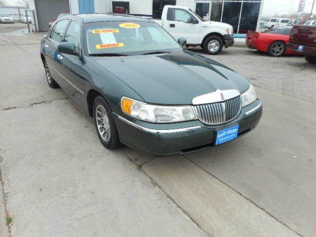 2000 Lincoln Town Car for sale in Dallas, TX