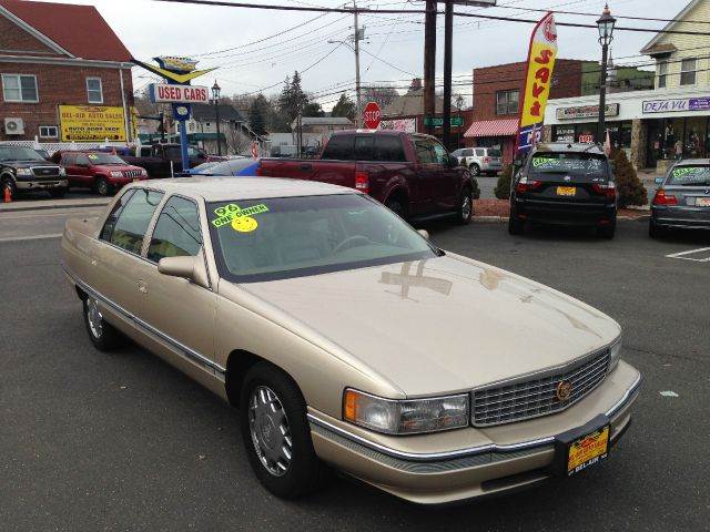 1996 Cadillac DeVille for sale in Milford, CT