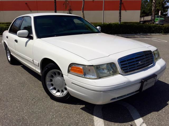 2002 Ford Crown Victoria for sale in Fullerton, CA