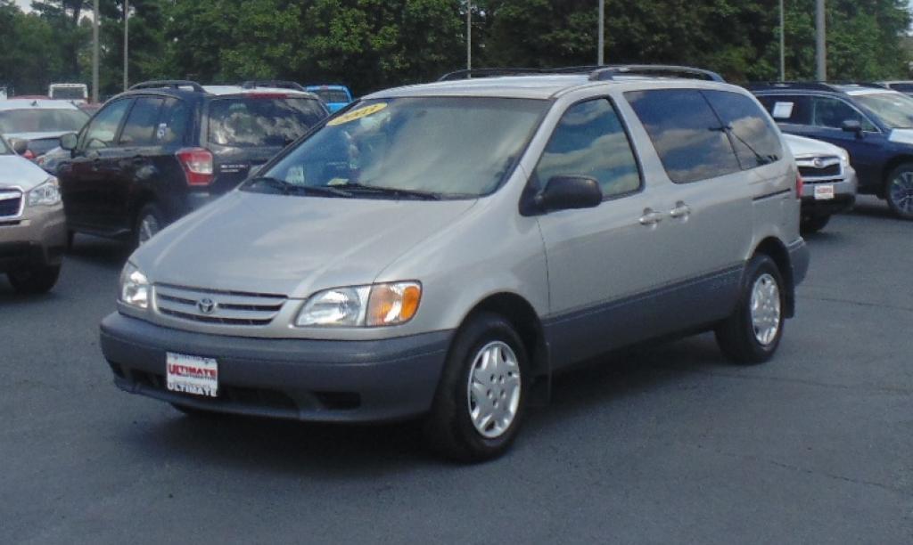 2003 Toyota Sienna for sale in Fredericksburg, VA