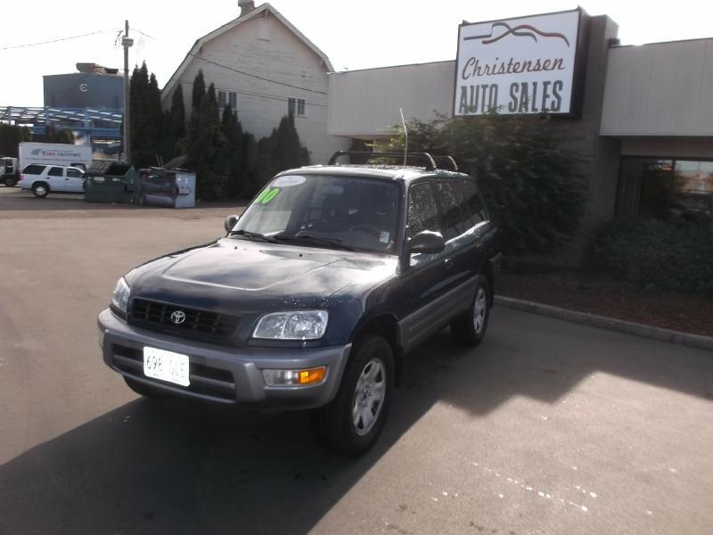 2000 Toyota RAV4 for sale in Mcminnville, OR