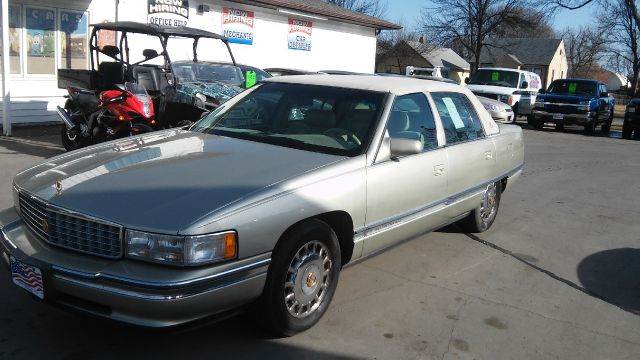 1996 Cadillac DeVille for sale in Grand Forks, ND