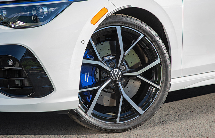 2023 Volkswagen Golf R | Spitzer Volkswagen Amherst