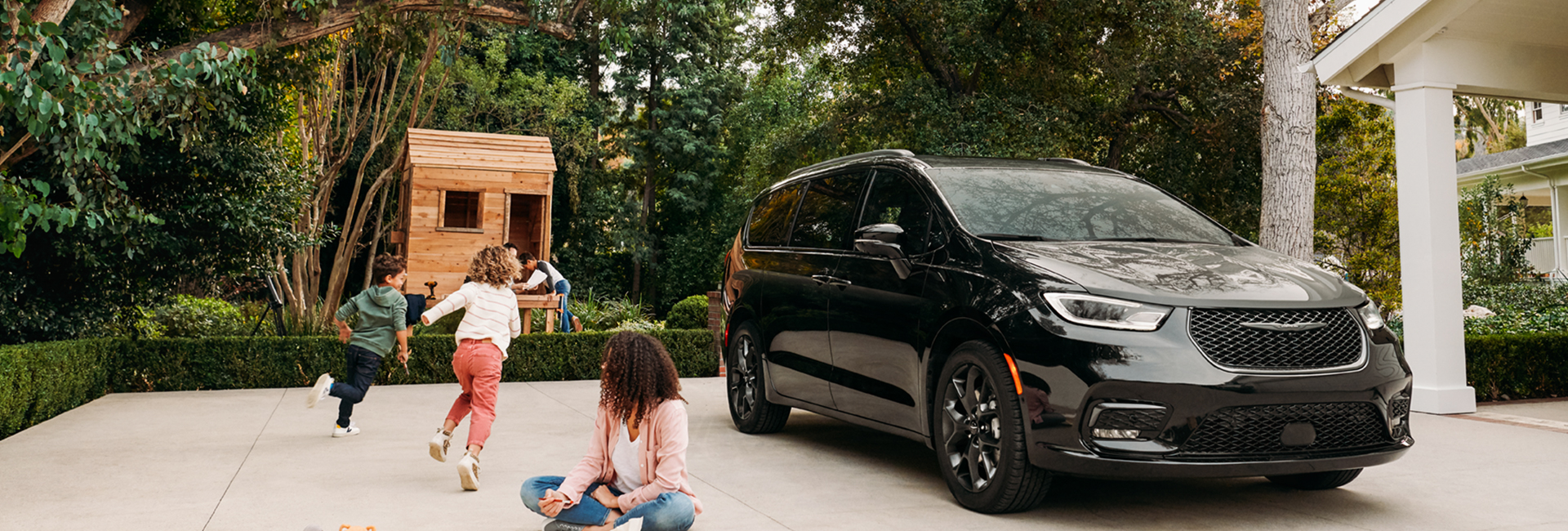2023 Chrysler Pacifica Trim Levels - Spitzer Jeep RAM Brook Park