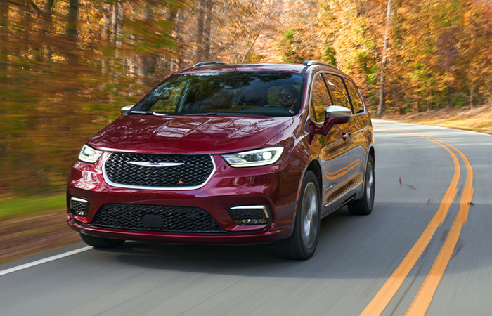 2023 Chrysler Pacifica Trim Levels - Spitzer Jeep RAM Brook Park