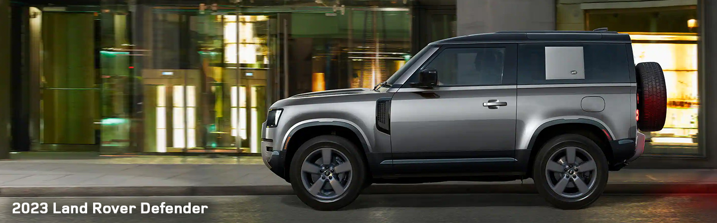 2023 Land Rover Defender vs Land Rover Discovery | Land Rover of Sarasota