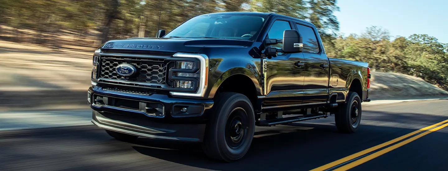 2024 Ford Super Duty vs Chevrolet 2500HD | Ford of Port Richey