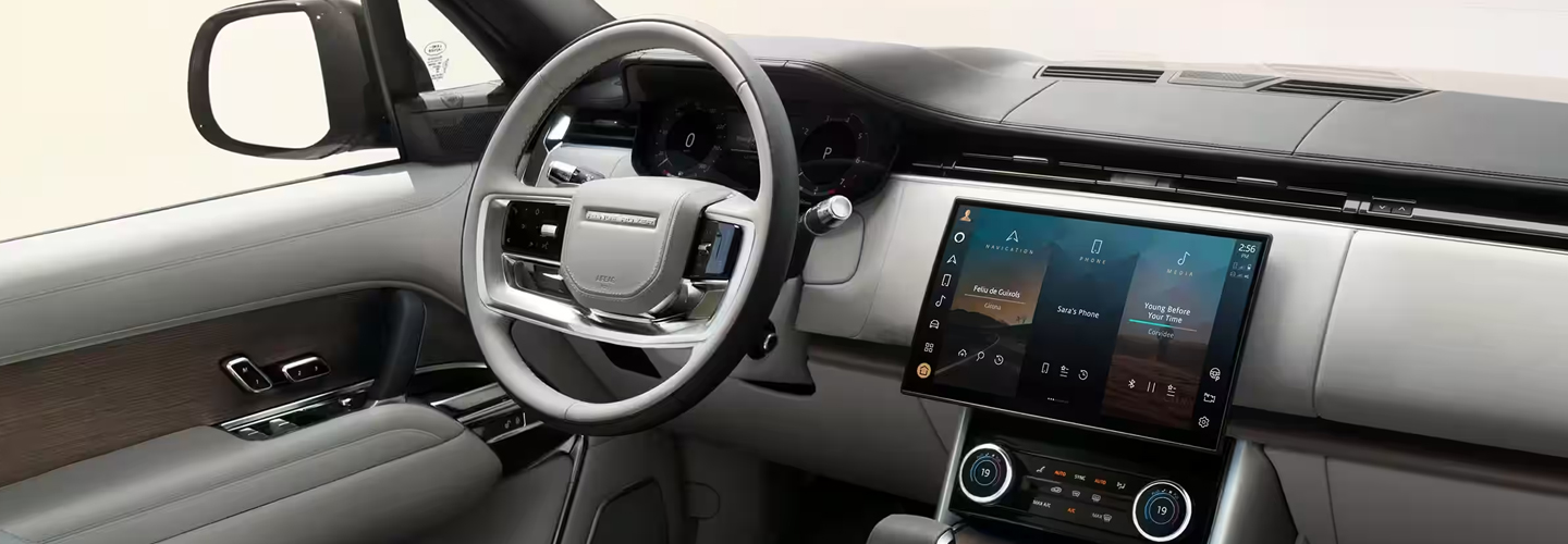 2023 Land Rover Range Rover PHEV | Land Rover Tampa