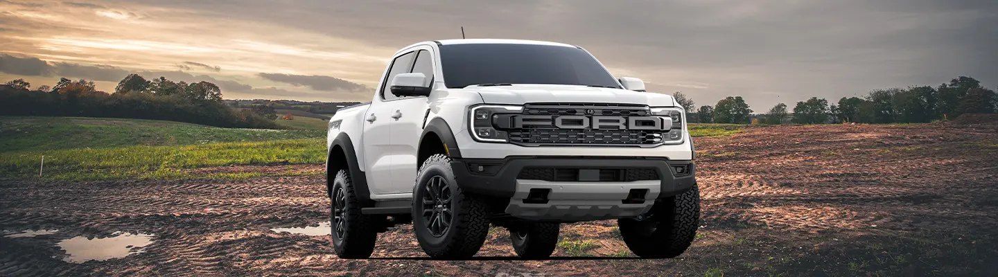 Rugged Performance Features Inside the 2024 Ford Ranger Raptor | Ford ...