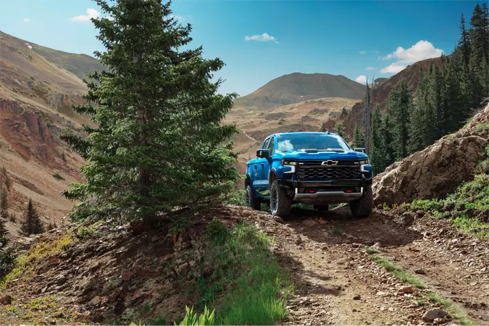 Mag Apex Lifted Trucks | Morgan Chevrolet