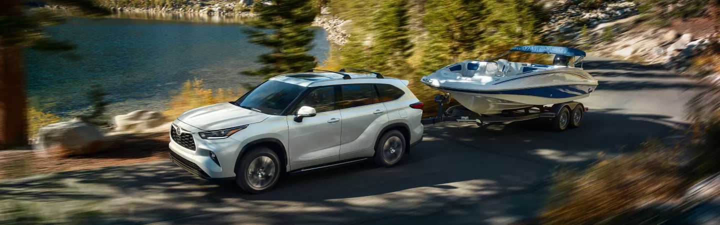 2022 Toyota 4Runner vs. 2022 Toyota Highlander