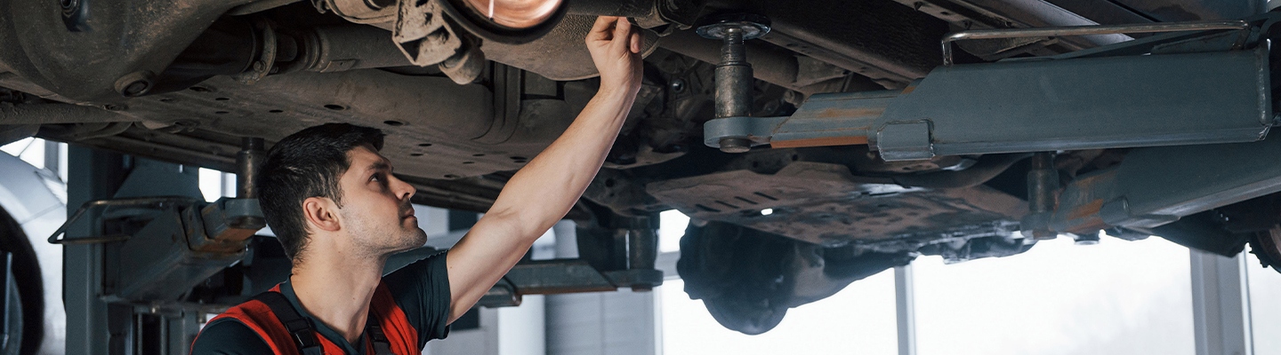 Schedule your next service appointment easily online with Land Rover ...