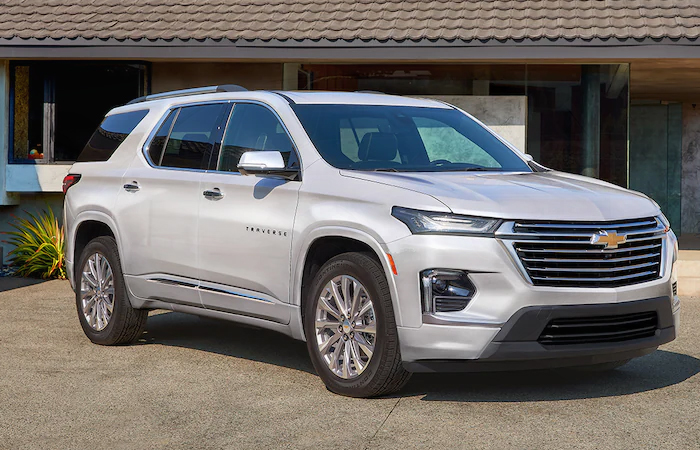 2023 Chevy Traverse | Spitzer Chevrolet Northfield