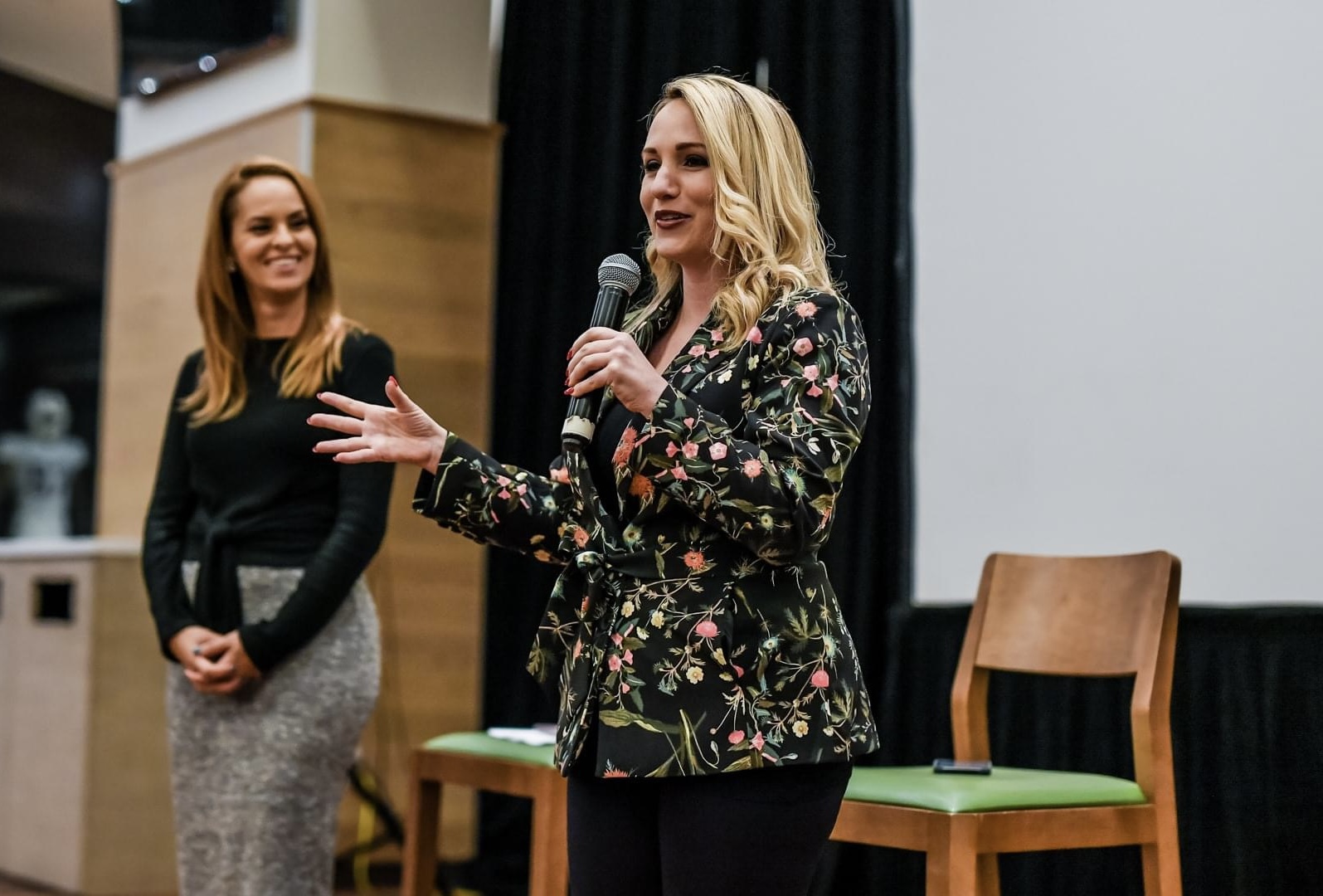 Get Advice to Own the Room - Ann Keil Dux - Clarity