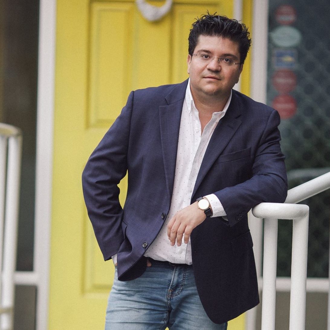 Adrian Constantin - Direct Mail & Lead Generation Expert - Clarity