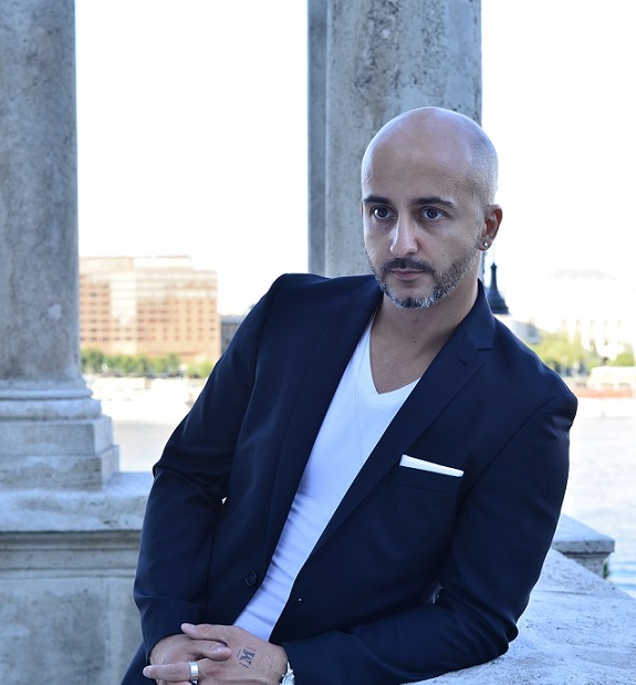 Rob Toth - Strategic Growth for Media Channels and Peer-to-Peer ...