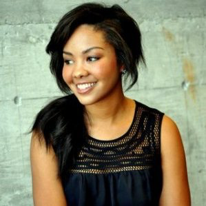 Jessica Burrows - Lead Generating Social Media Expert Expert - Clarity