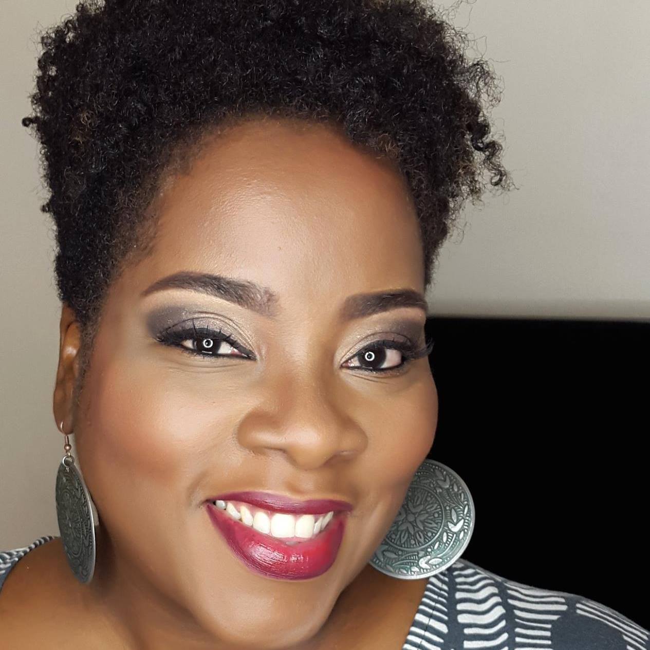 Dayna Wallace - Social Media Ad Strategy Expert - Clarity