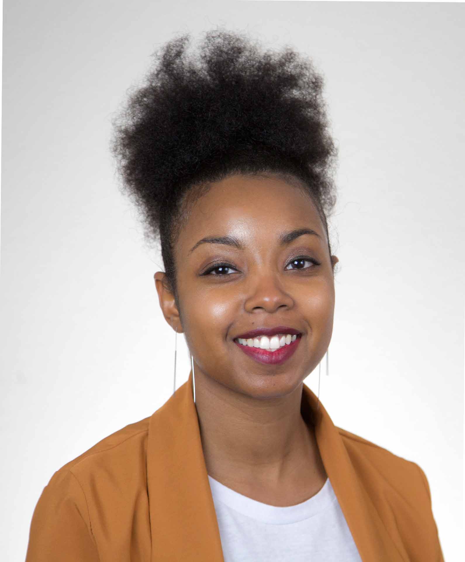 Ariel Davis - Using Digital Marketing to Acquire Customers for Your ...