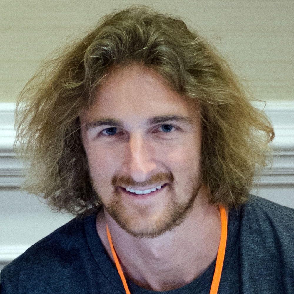 Sean Merron - Setup Your Life to Retire Early. Expert - Clarity