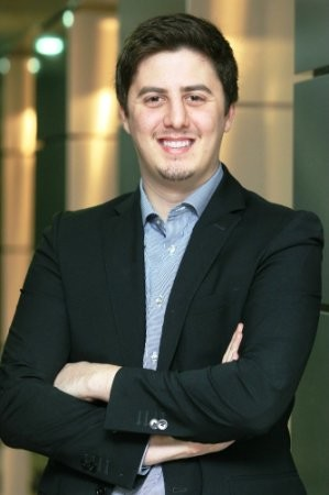 Karim Ahmad - Raising VC Capital for SaaS Companies & Operating Model ...