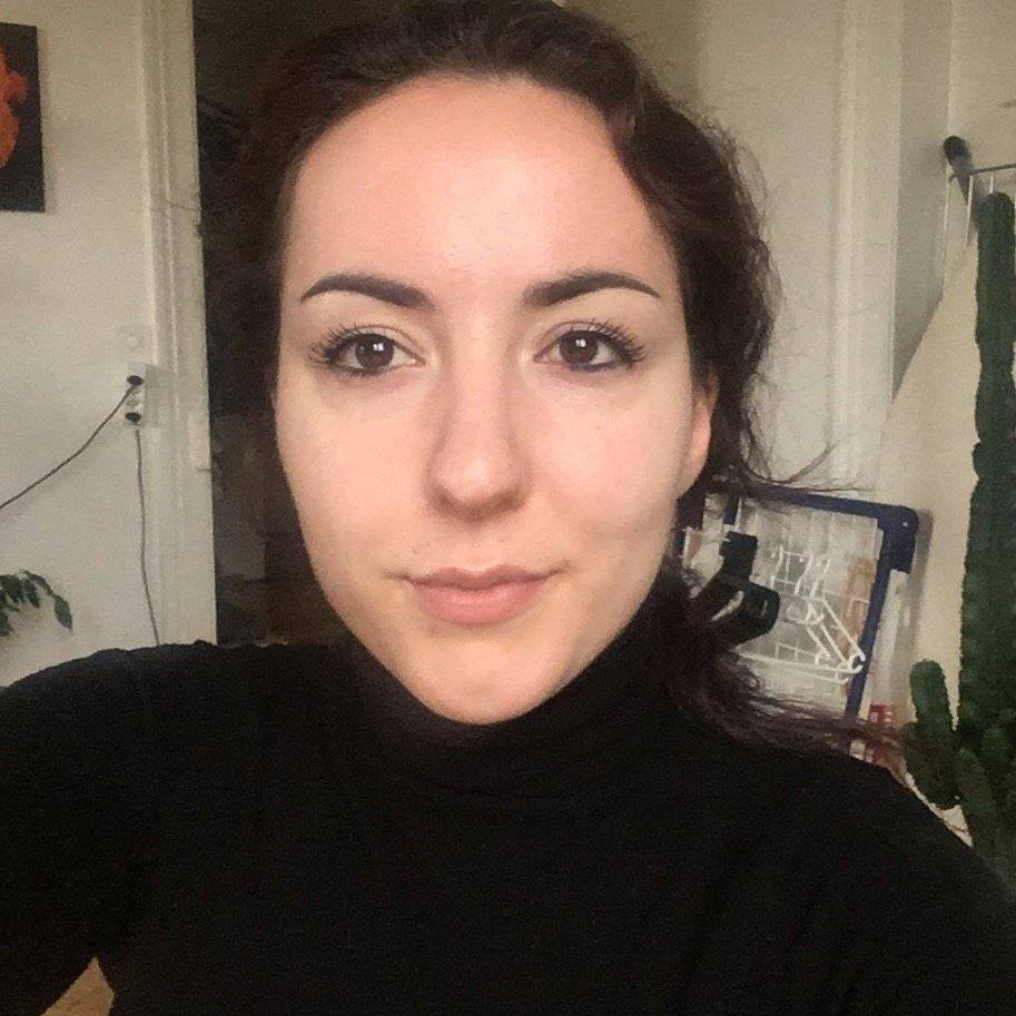 Lea S. - Being a Wholesome + Inventive Founder Expert - Clarity