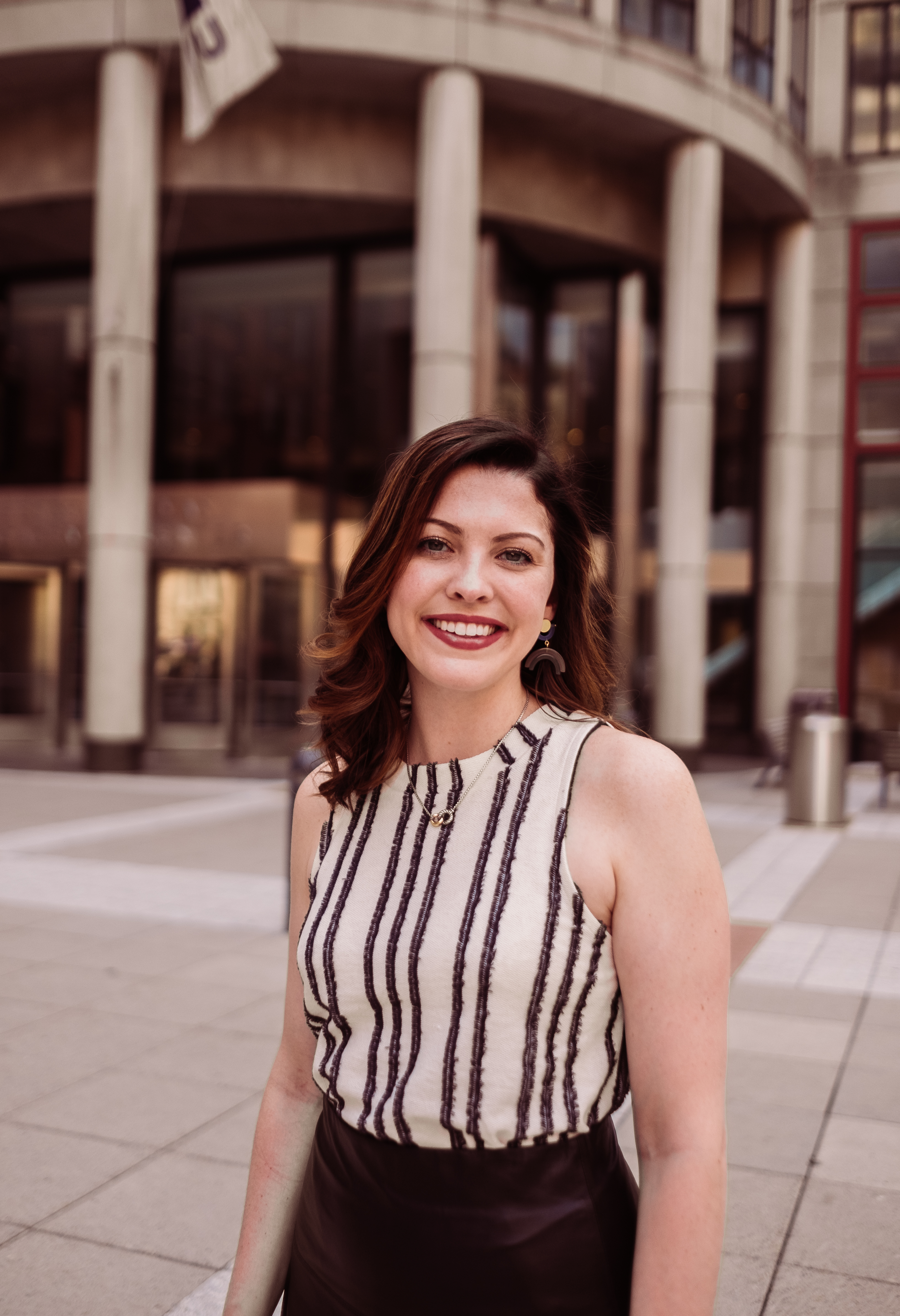 Jennifer Baer - Recruiting Top Talent & Executive Search Expert - Clarity
