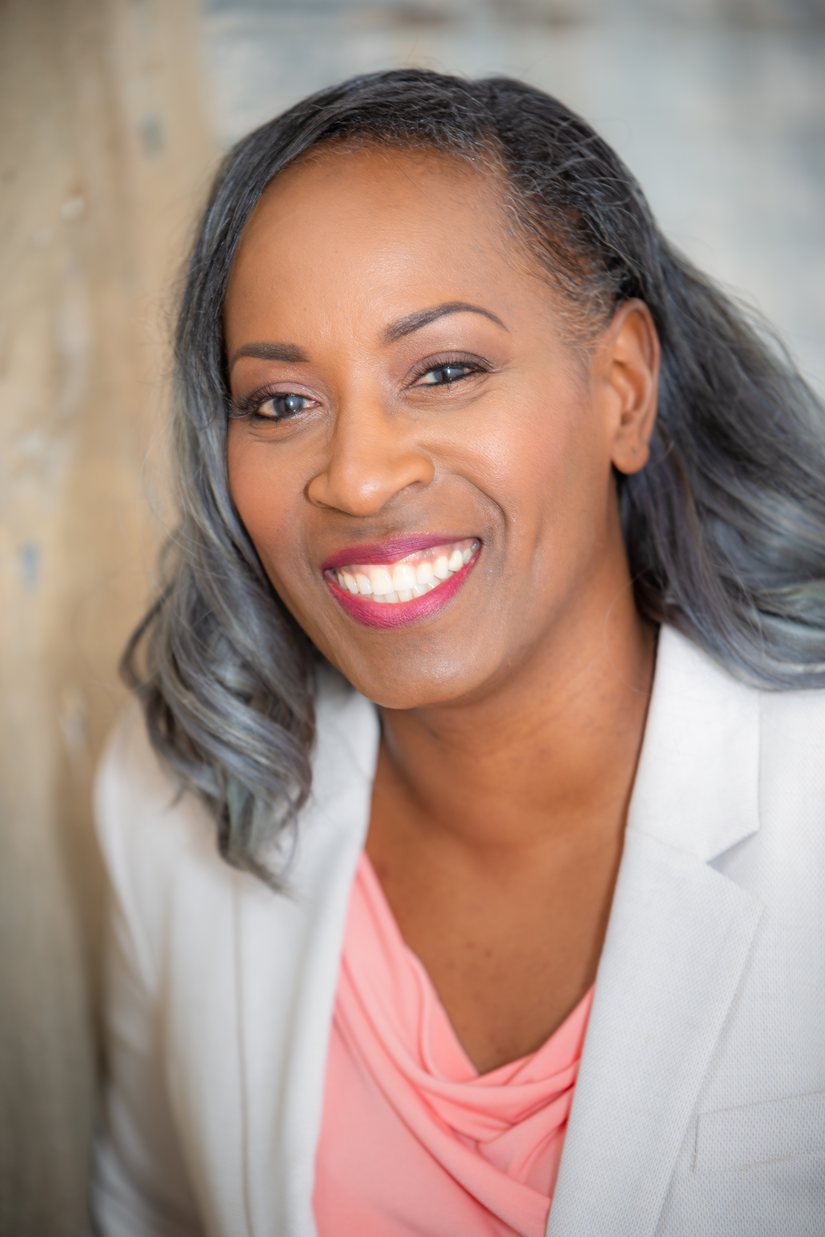 Gail Washington - Social Media Walkthru & 50+ Mentoring Expert - Clarity