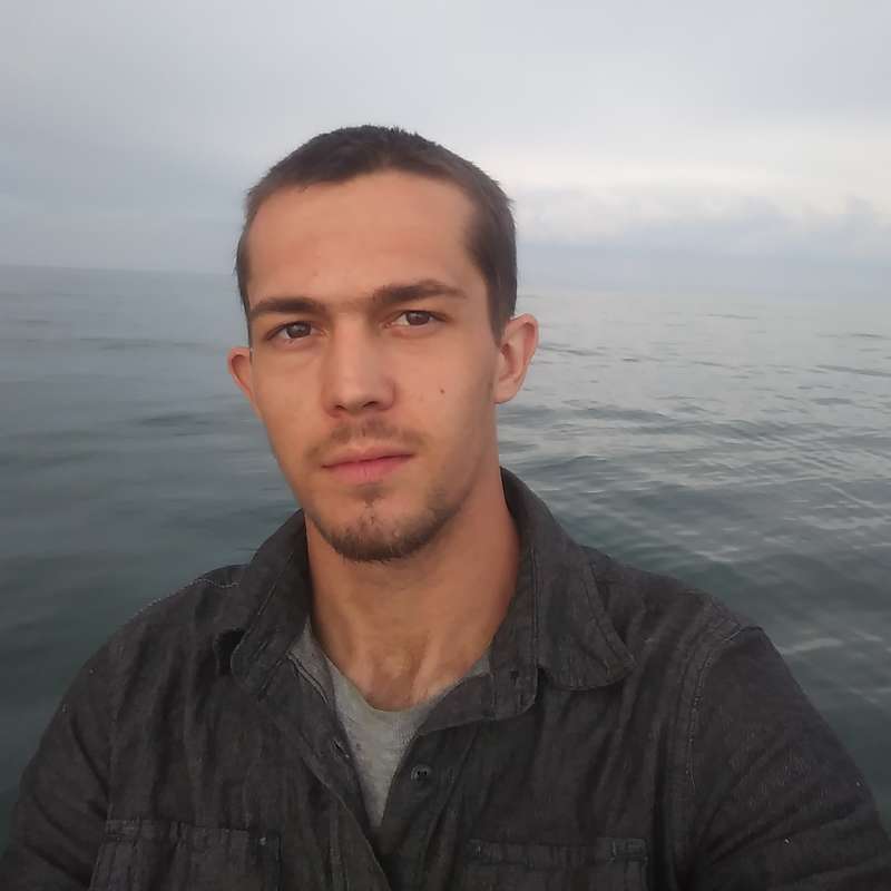 Alexander Storey - Gardening & Customer Relations Expert - Clarity