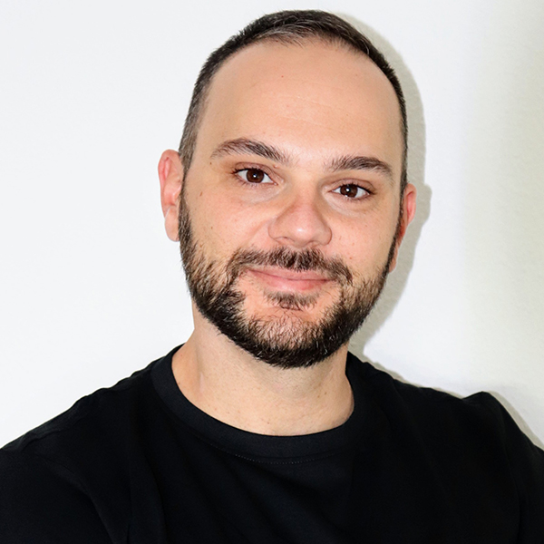 Paolo Petrolini - Product Management to Scale Your Startups From Seed ...