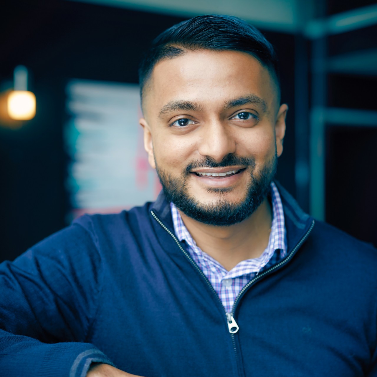 Dev Basu - Expert - Clarity