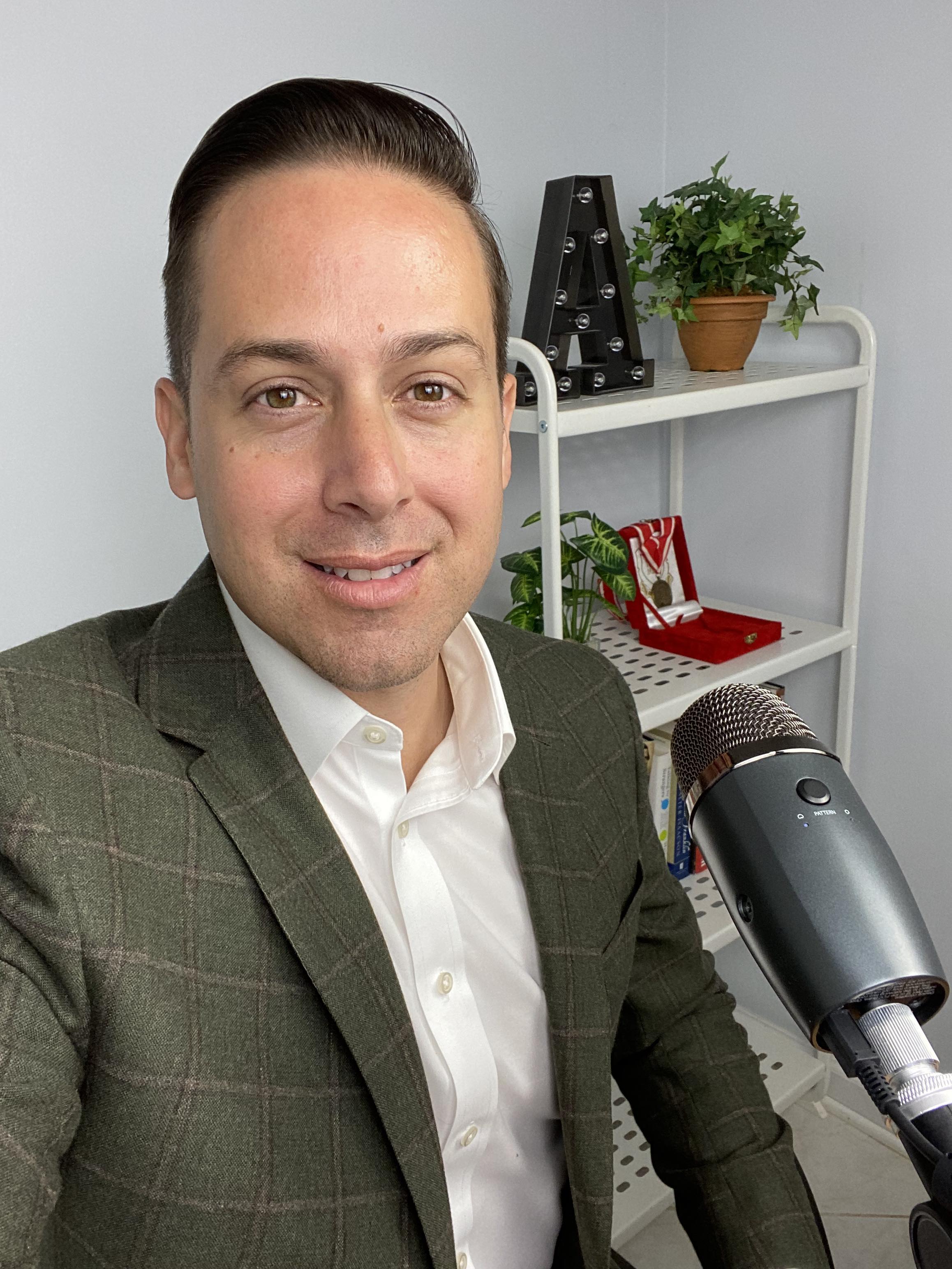 Armand Curet - General Advice & Interview Preperation Expert - Clarity