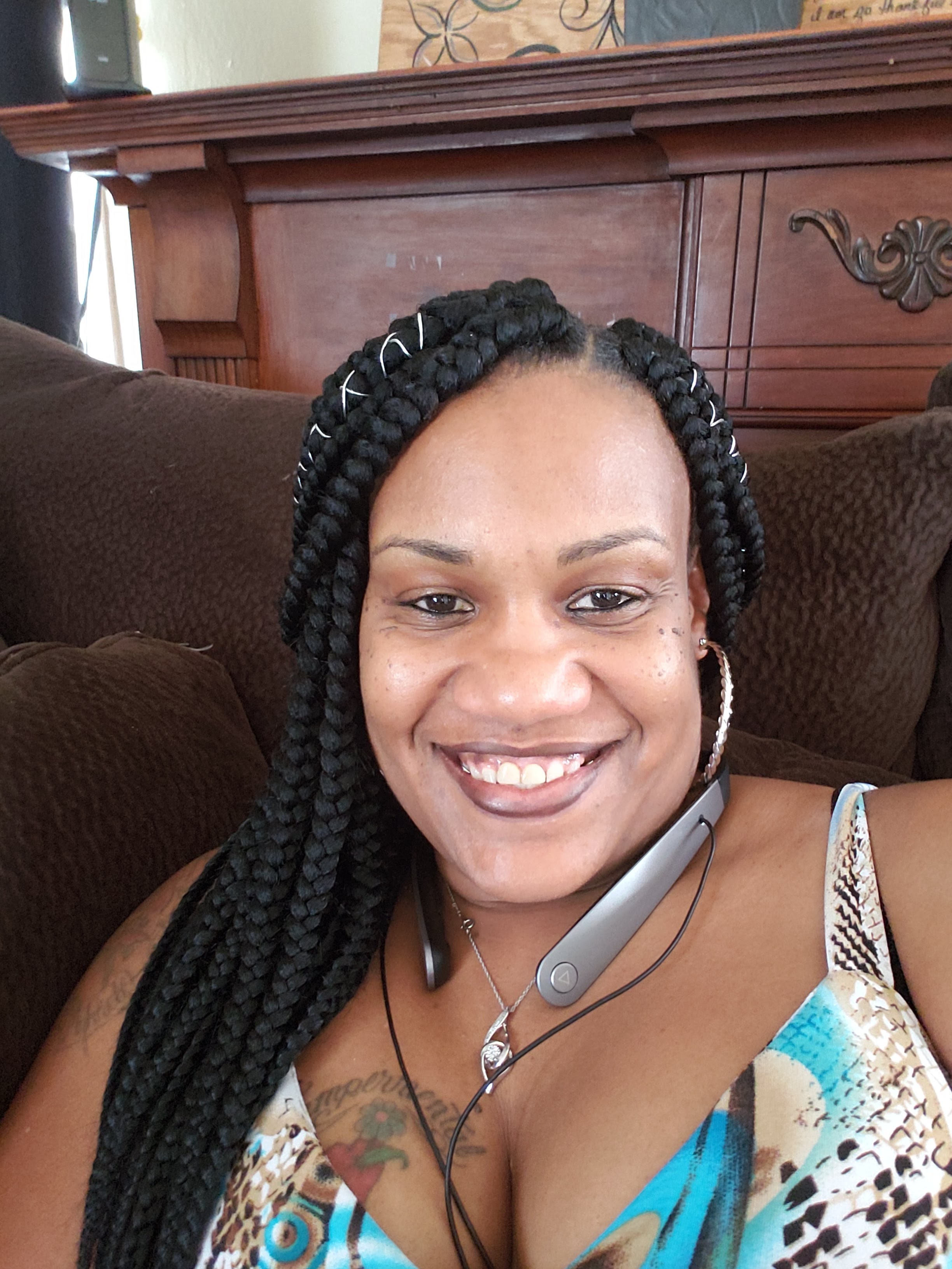 Alicia Brown - I Will Give Advice on All Things Involving Life. Expert - Clarity