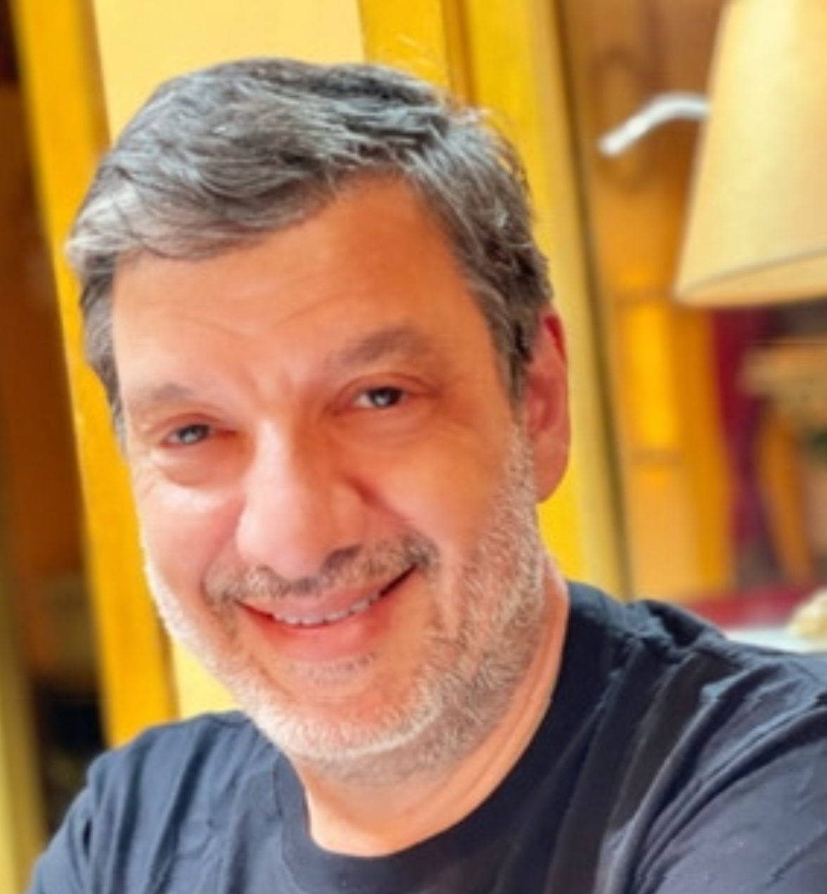 Keith Summa - Journalism, Documentaries, & Storytelling Expert - Clarity