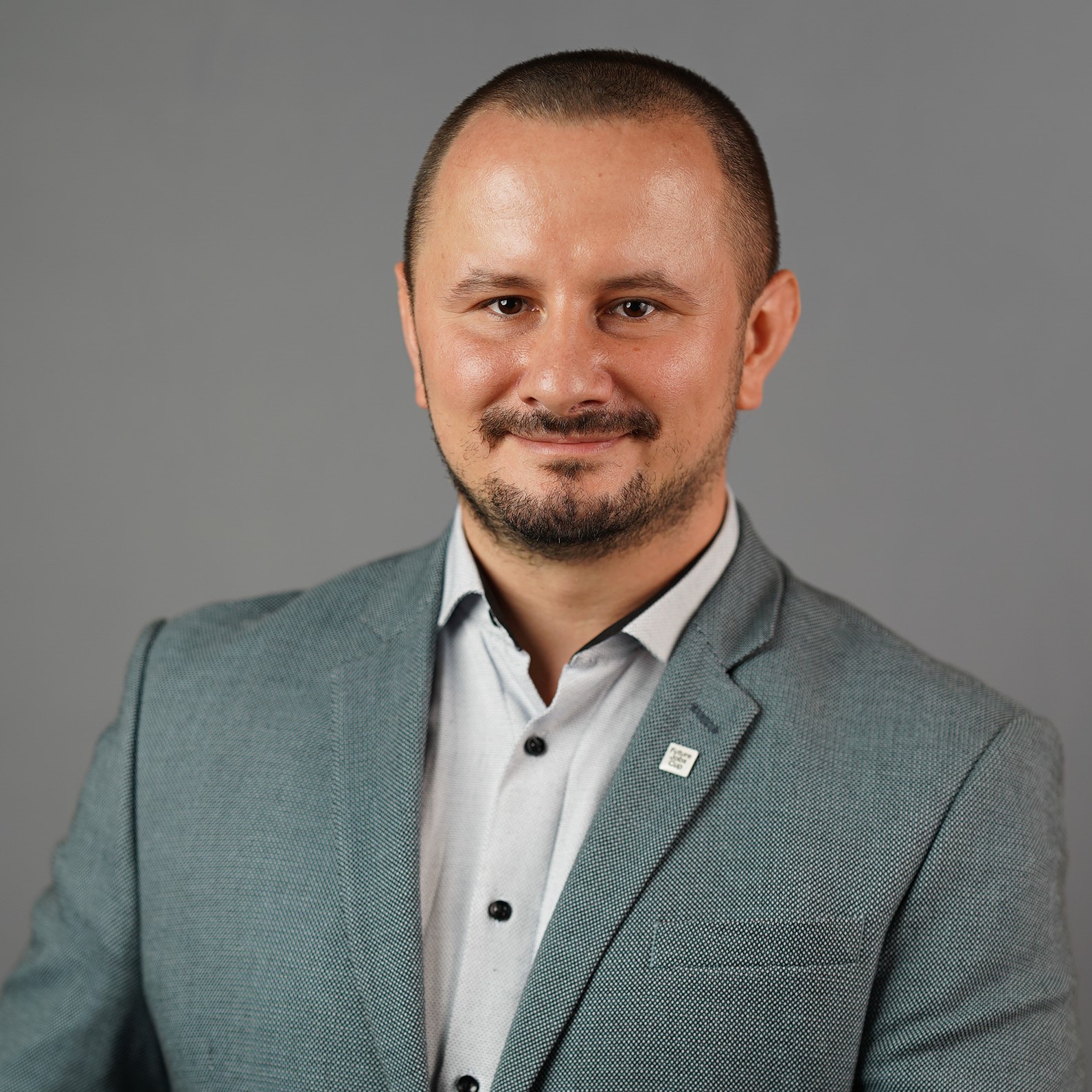 Marius Botos - Debate and Negotiations Training & Talent Onboarding ...