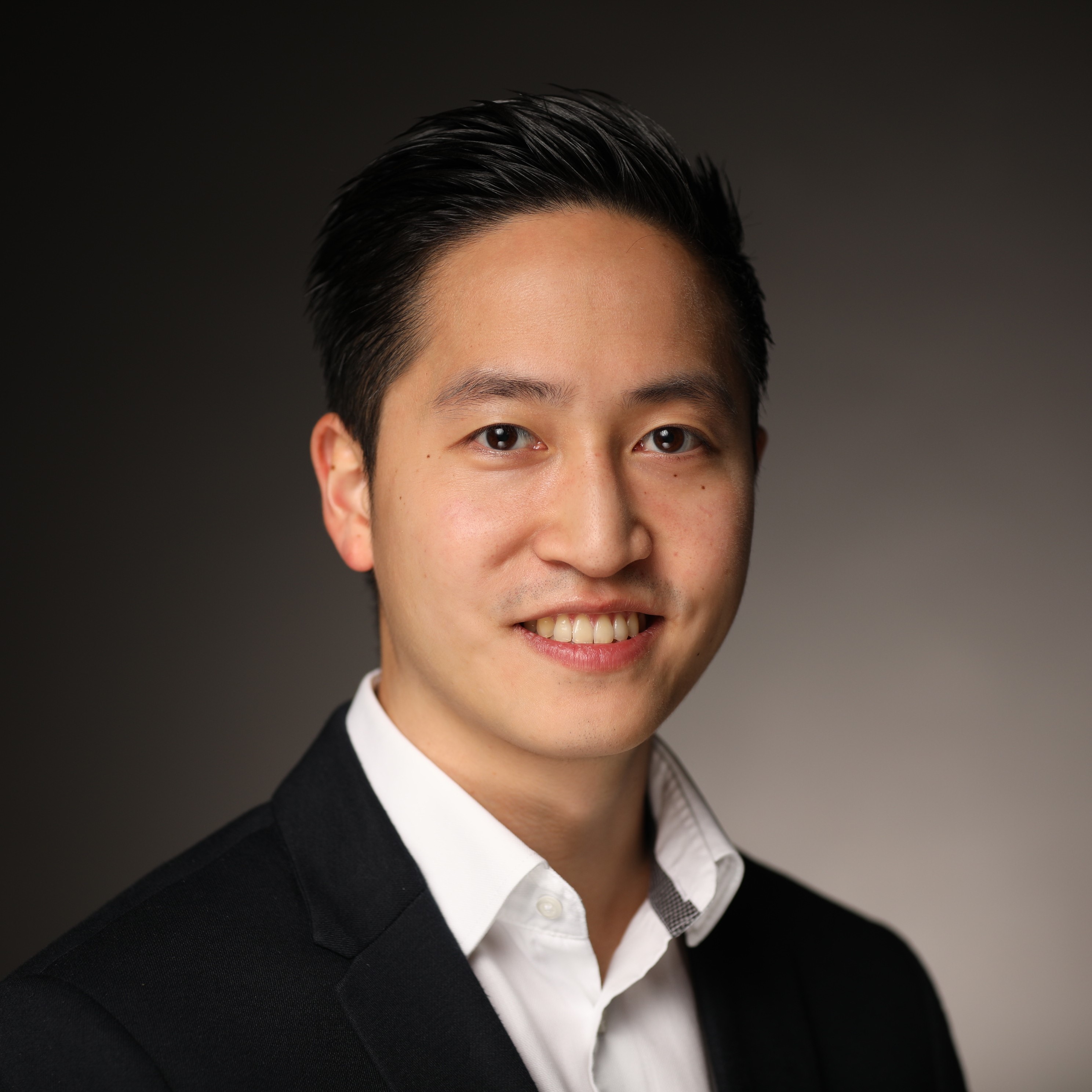 Chris Tieu - Amazon Seller Mentor helping you to reach 6 and 7 figures ...