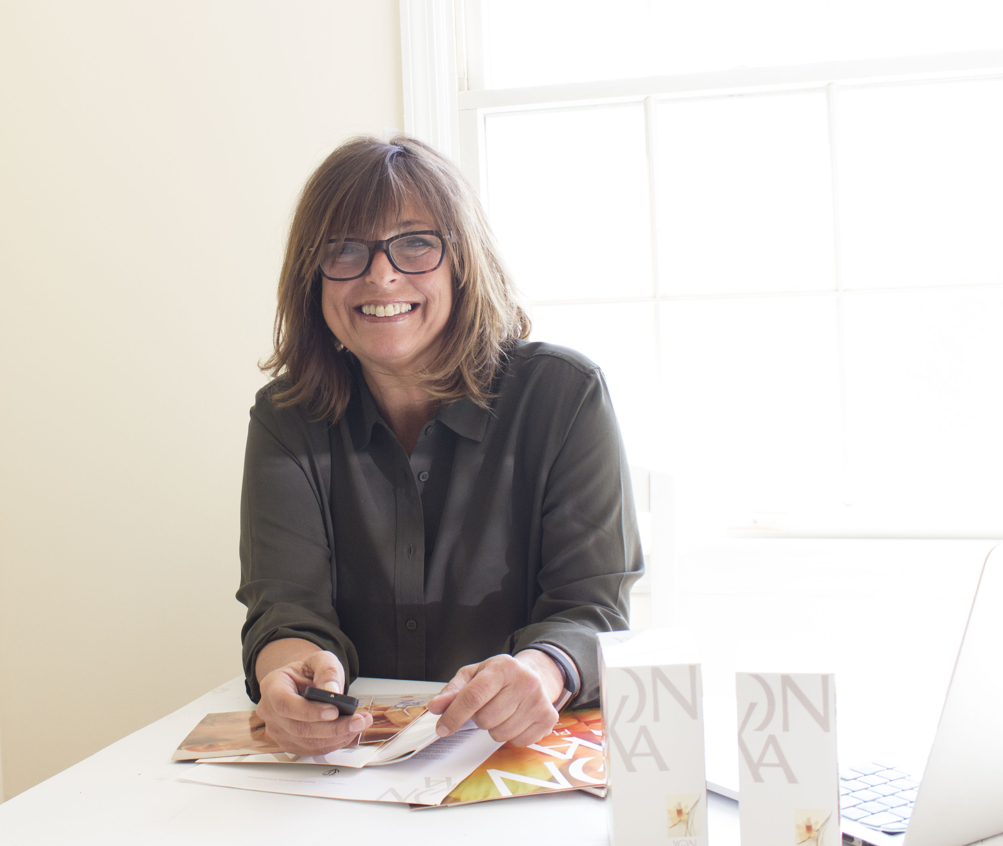 Madeline Johnson - I Will Help You Create a Five Star Customer ...