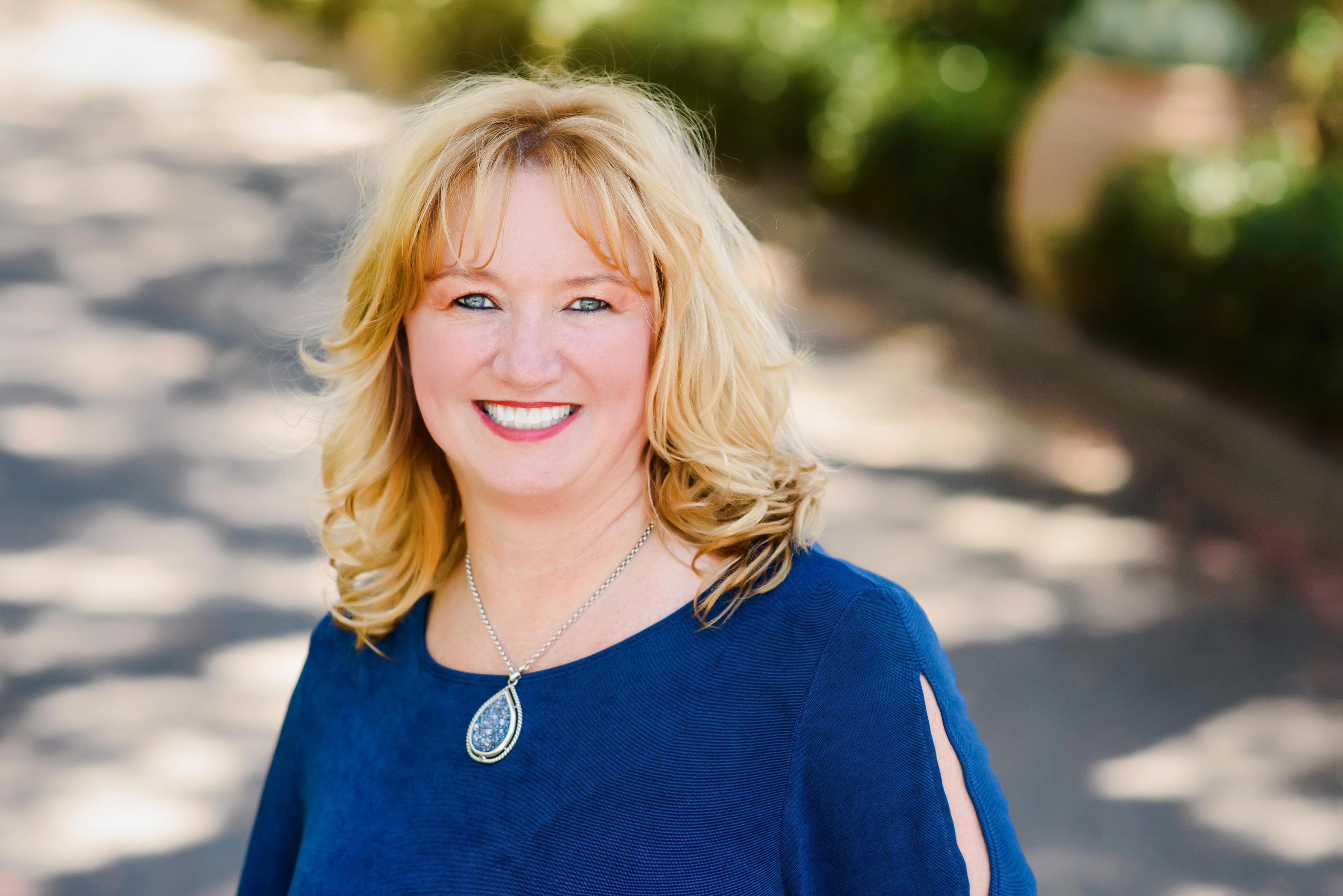 Michelle Hammons - Are You Struggling to Stay Focused, to Get Ahead or ...