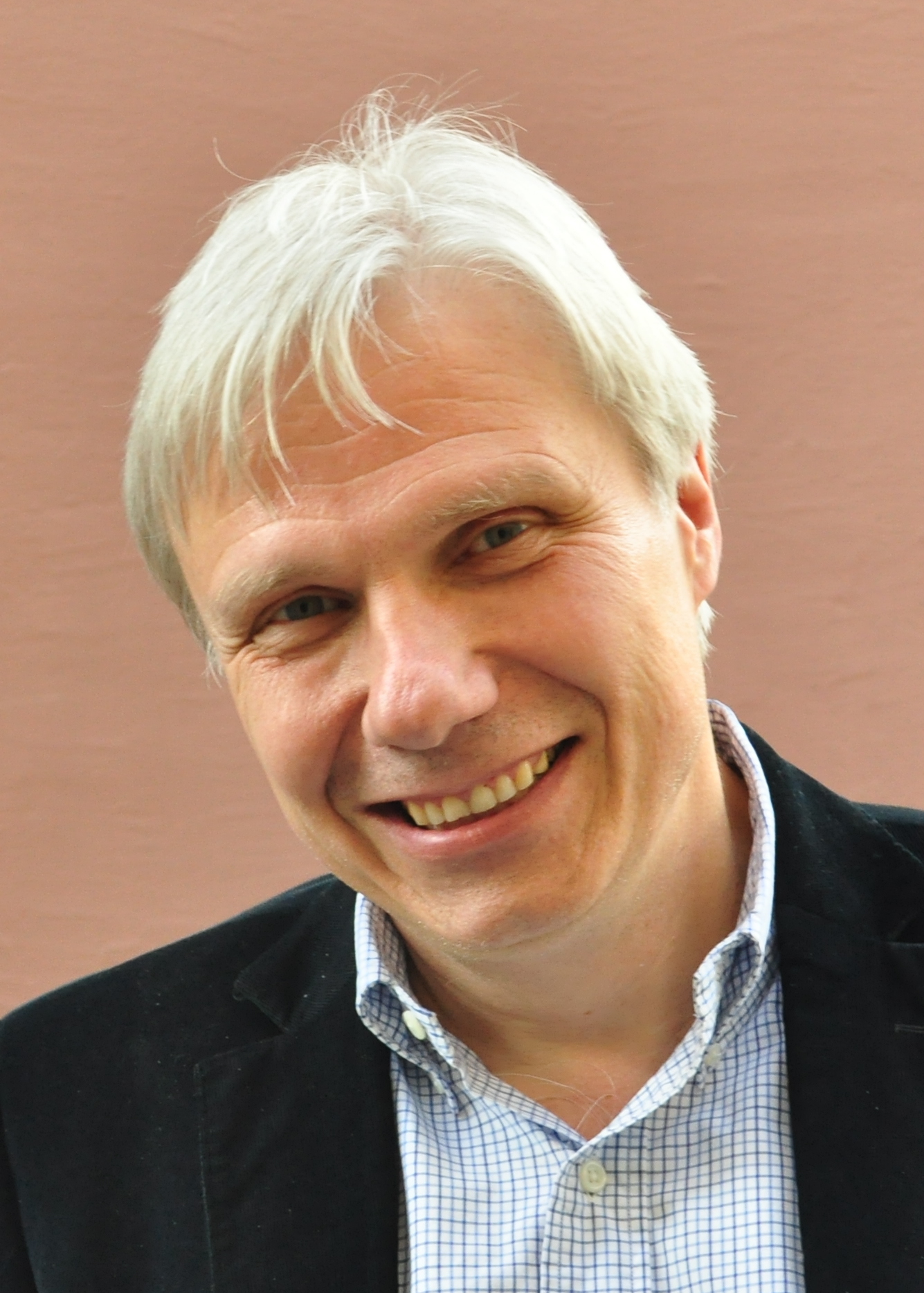 Thomas Billeter - Growing Your Business in Europe Expert - Clarity