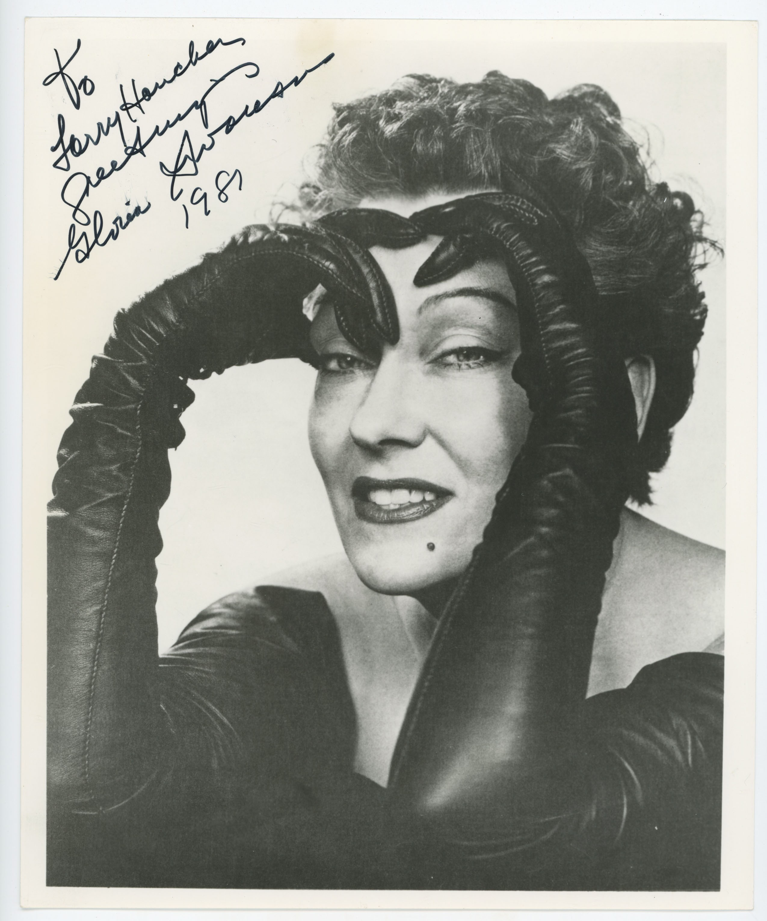 Clean Sweep Auctions - Search - Entertainment Autographs