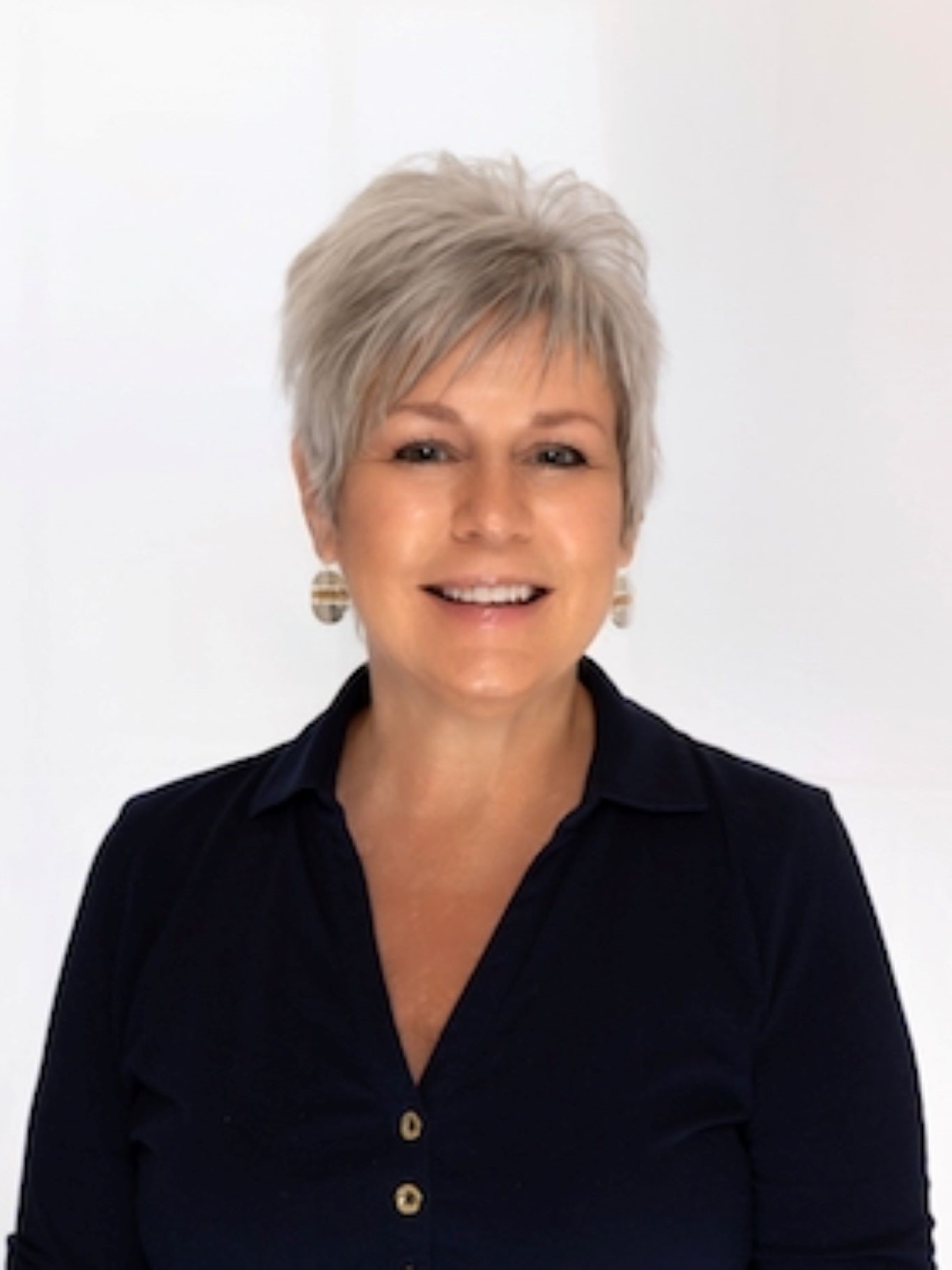 Meet Our Team Members - Lakes Sotheby's