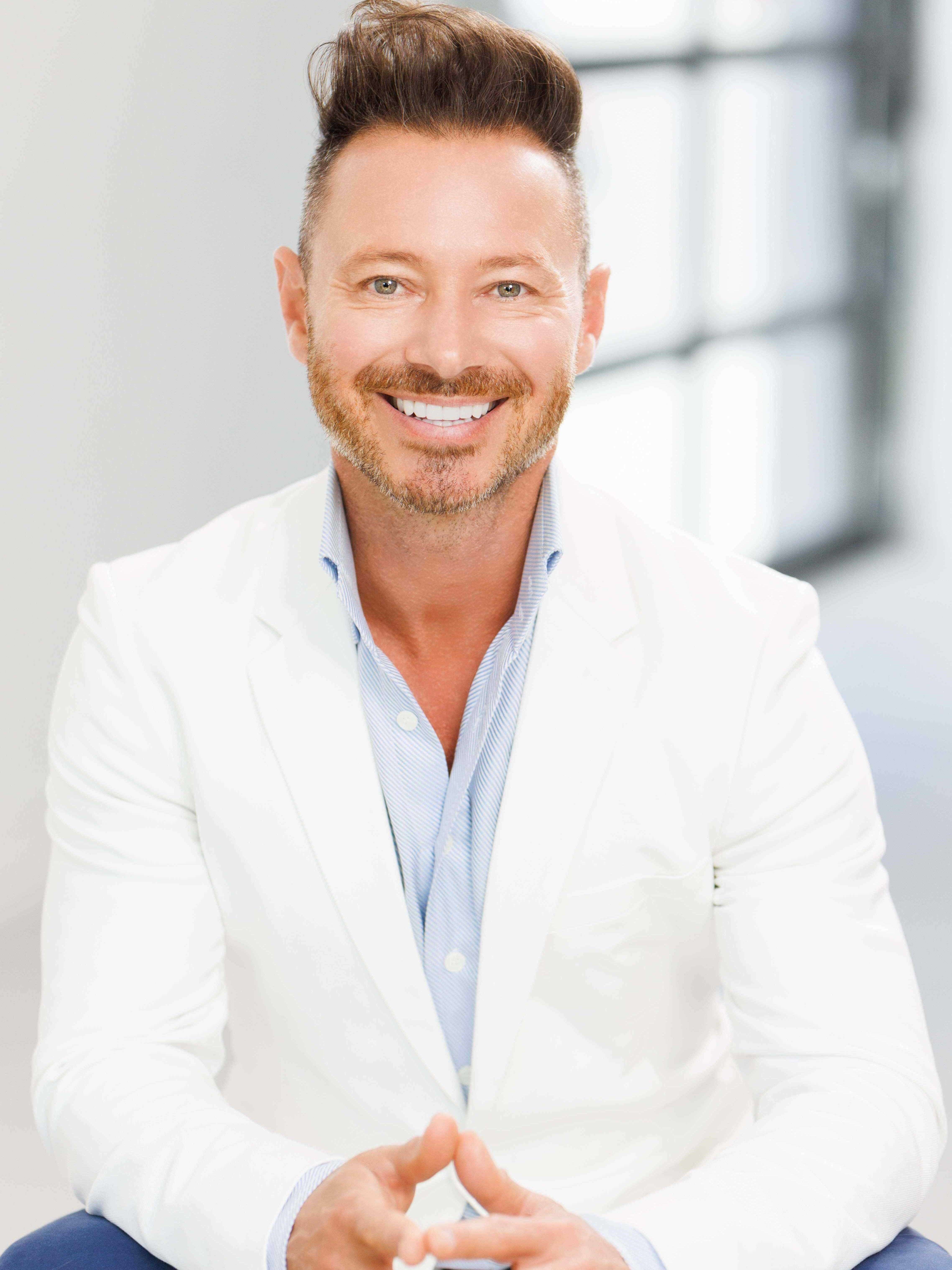 Meet Our Team Members - Lakes Sotheby's