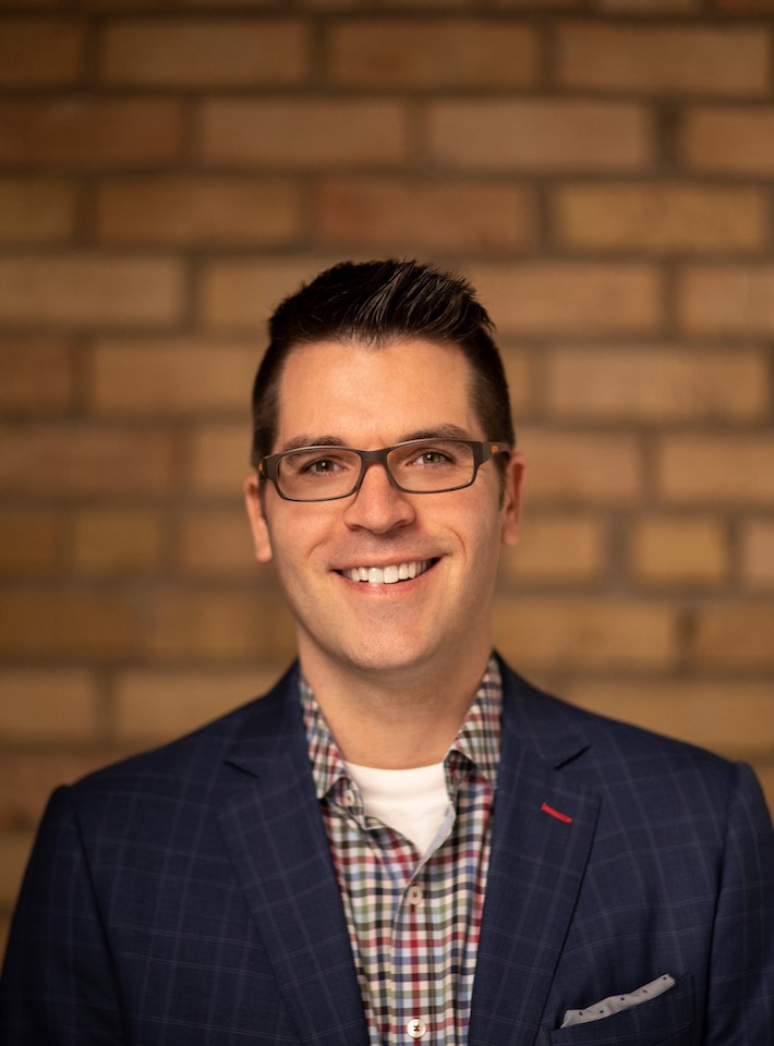 Meet Our Team Members - Lakes Sotheby's